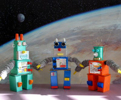 Creative ideas for you: Robots from Candy Boxes