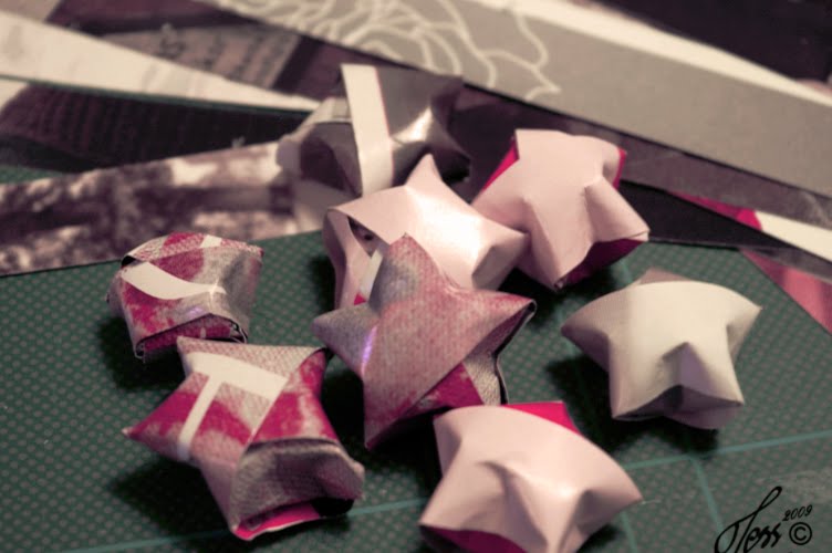 Kreativitet: Julpyssel - Origami stjärnor