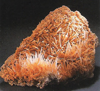 QUIDQUID: "Guix cristal-litzat" (Yeso cristalizado)
