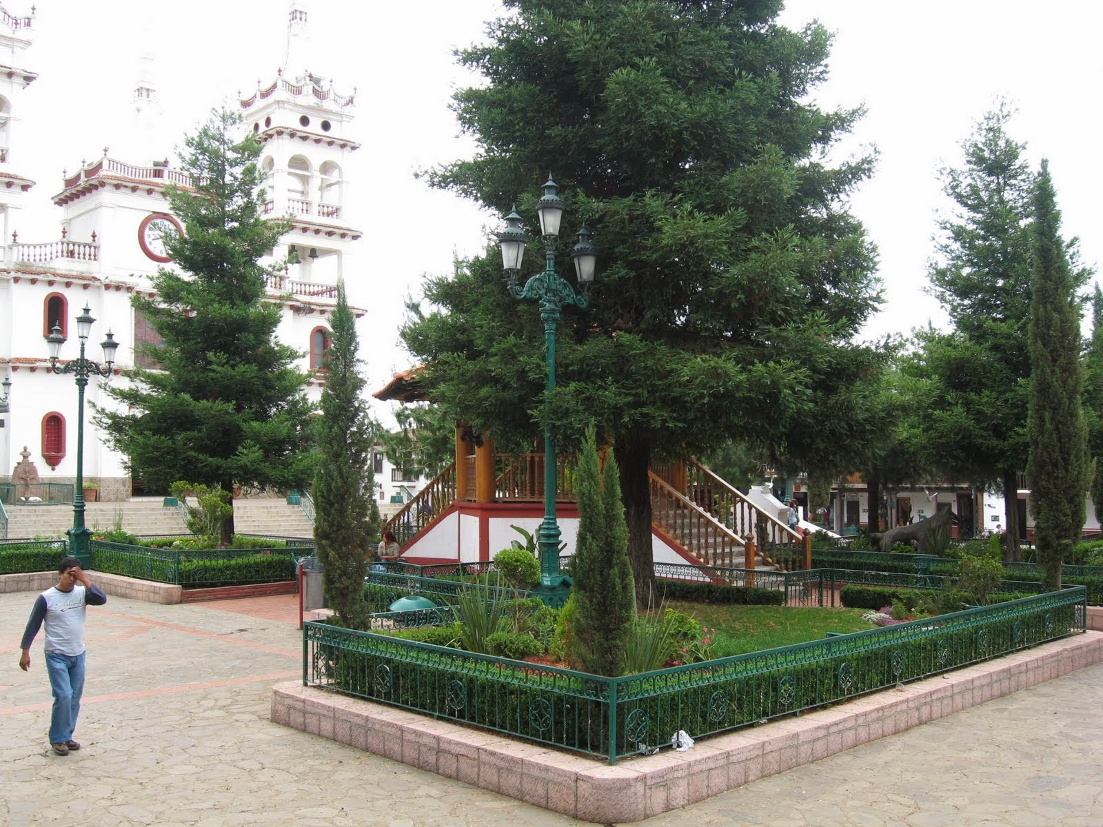 Tightwad Travel: A Month in Mexico - Mazamitla