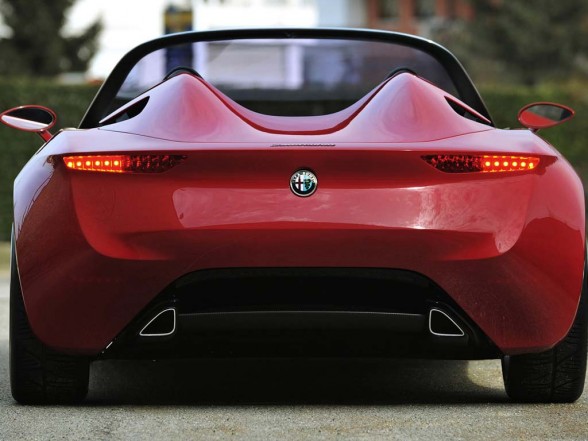 Modif-Auto-Car: Modification Alfa Romeo 2uettottanta Concept