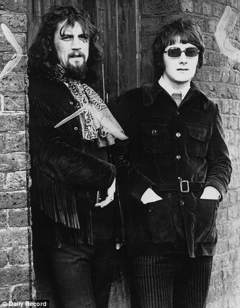 Baker Street singer Gerry Rafferty, who had battled a drink problem ...