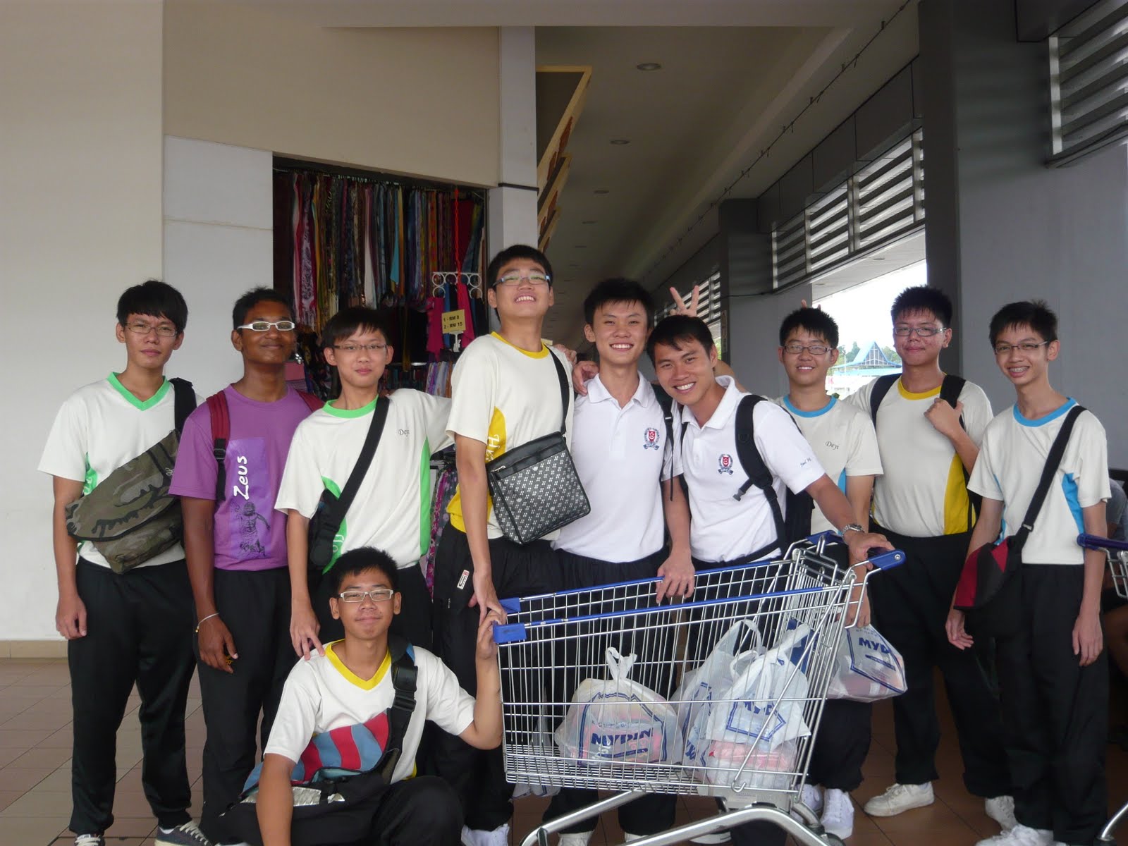 DEYI SECONDARY SCHOOL NPCC