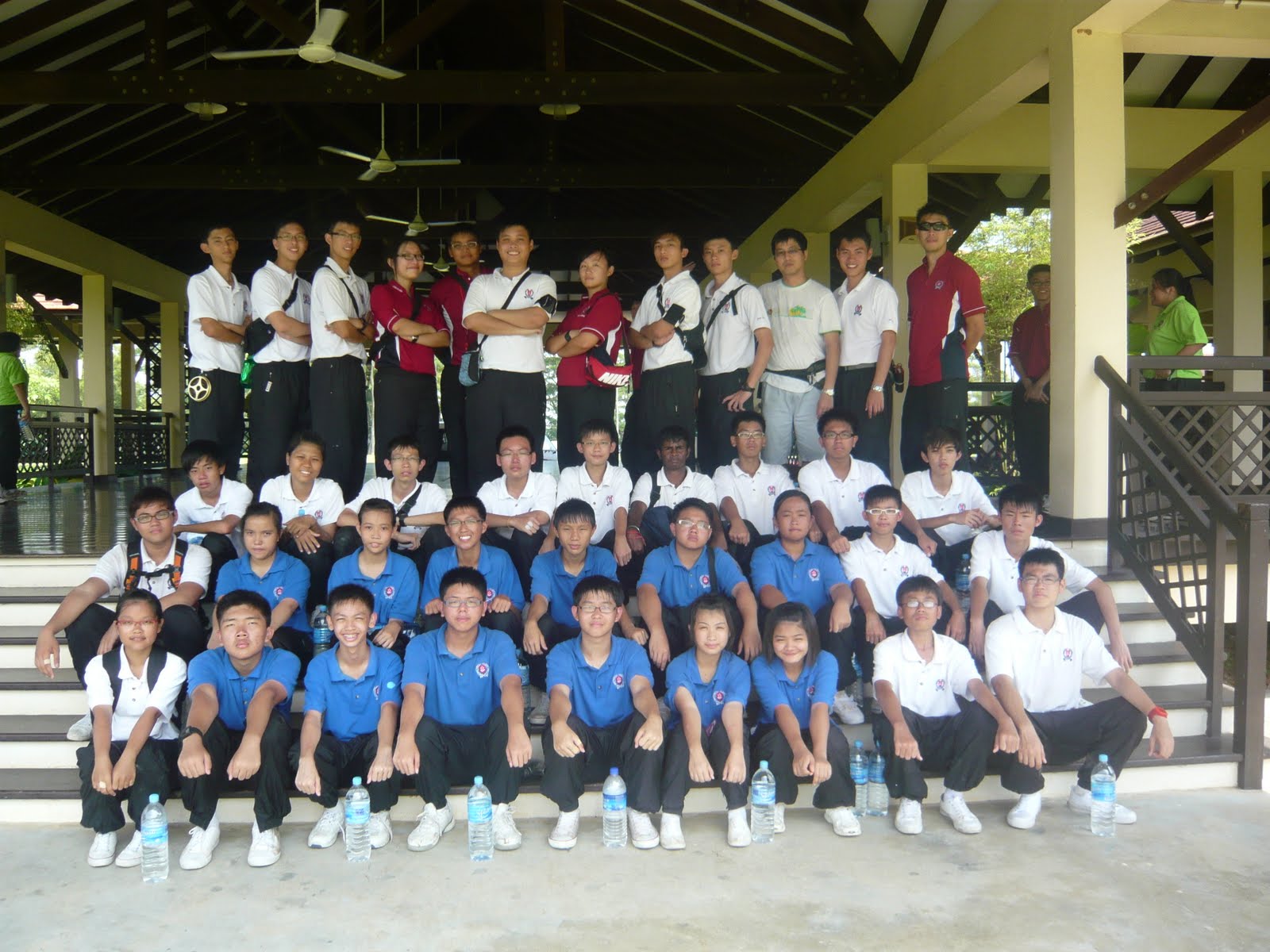 DEYI SECONDARY SCHOOL NPCC