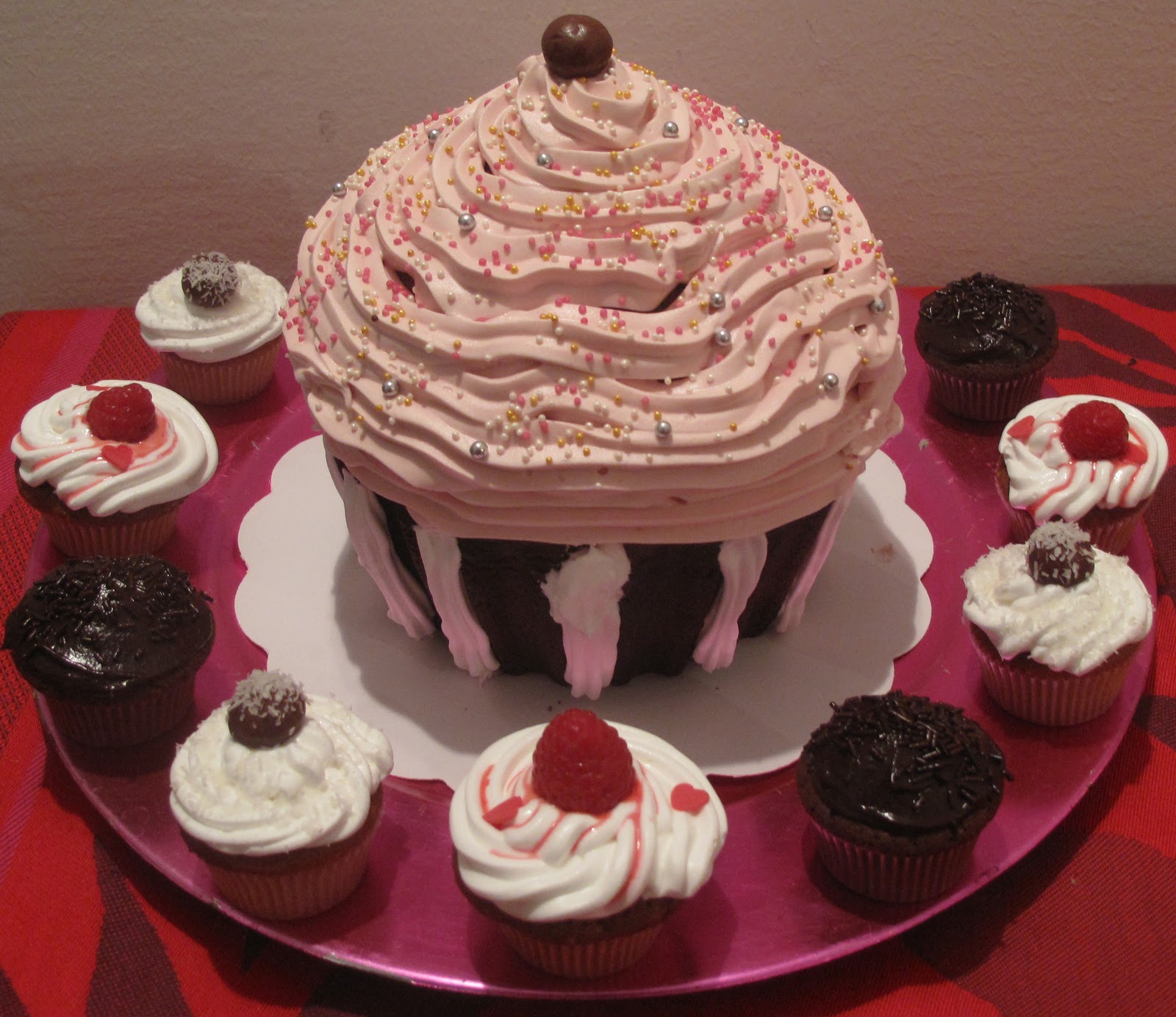 COOK'ILE - Cupcake Original en Martinique: Le cupcake XXL ... à partager