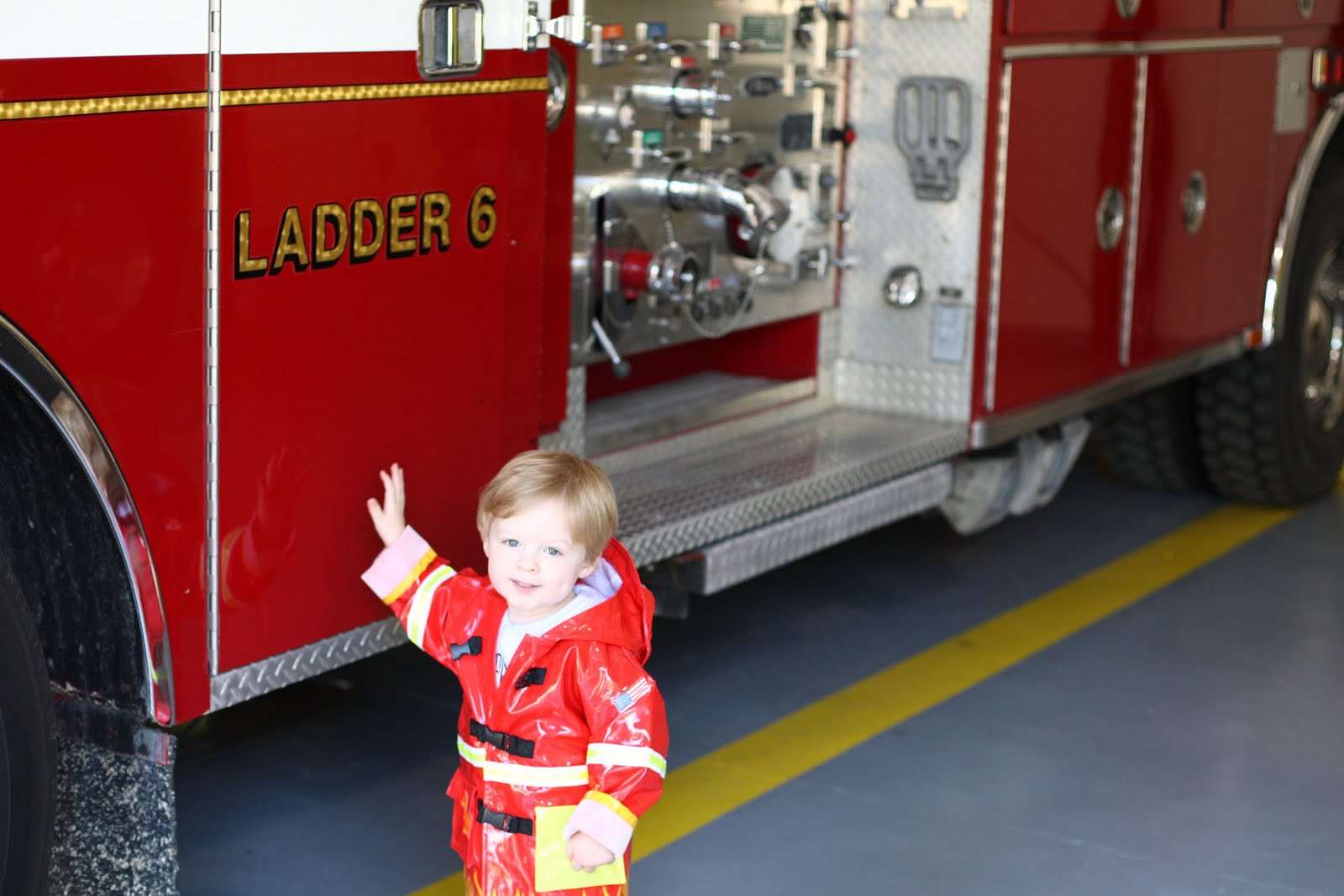 Laine Williams Photography: jack at the fire station