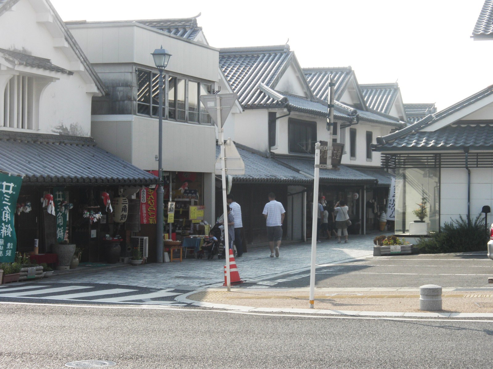Destination: Japan: Exploring Neighborhoods and Yanai