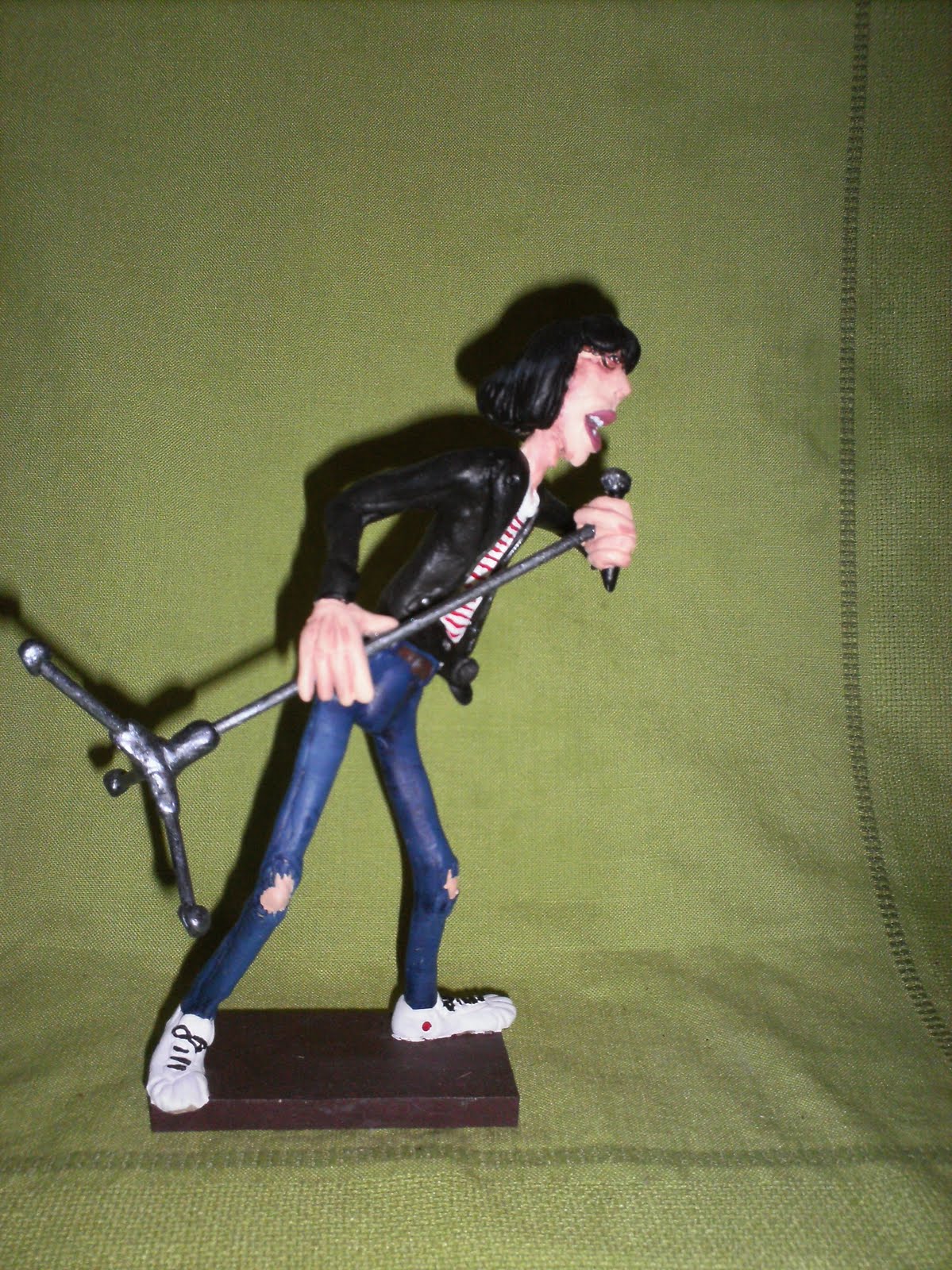 Arte y artesanías en ceramica: Rockeros...