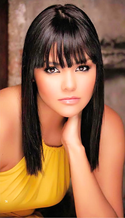 Fotos biografias de tus grupos cantantes favoritos: Biografia Yuridia