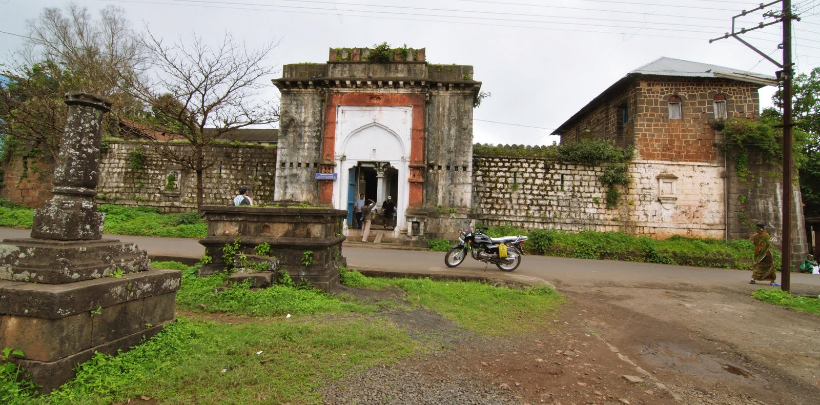 Zunka Bhakri......: Panhalgad - Vishalgad Trek