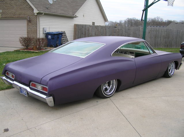 WISE GUYS C.C.: Chevy Impala '67 Fastback Low Ride Custom