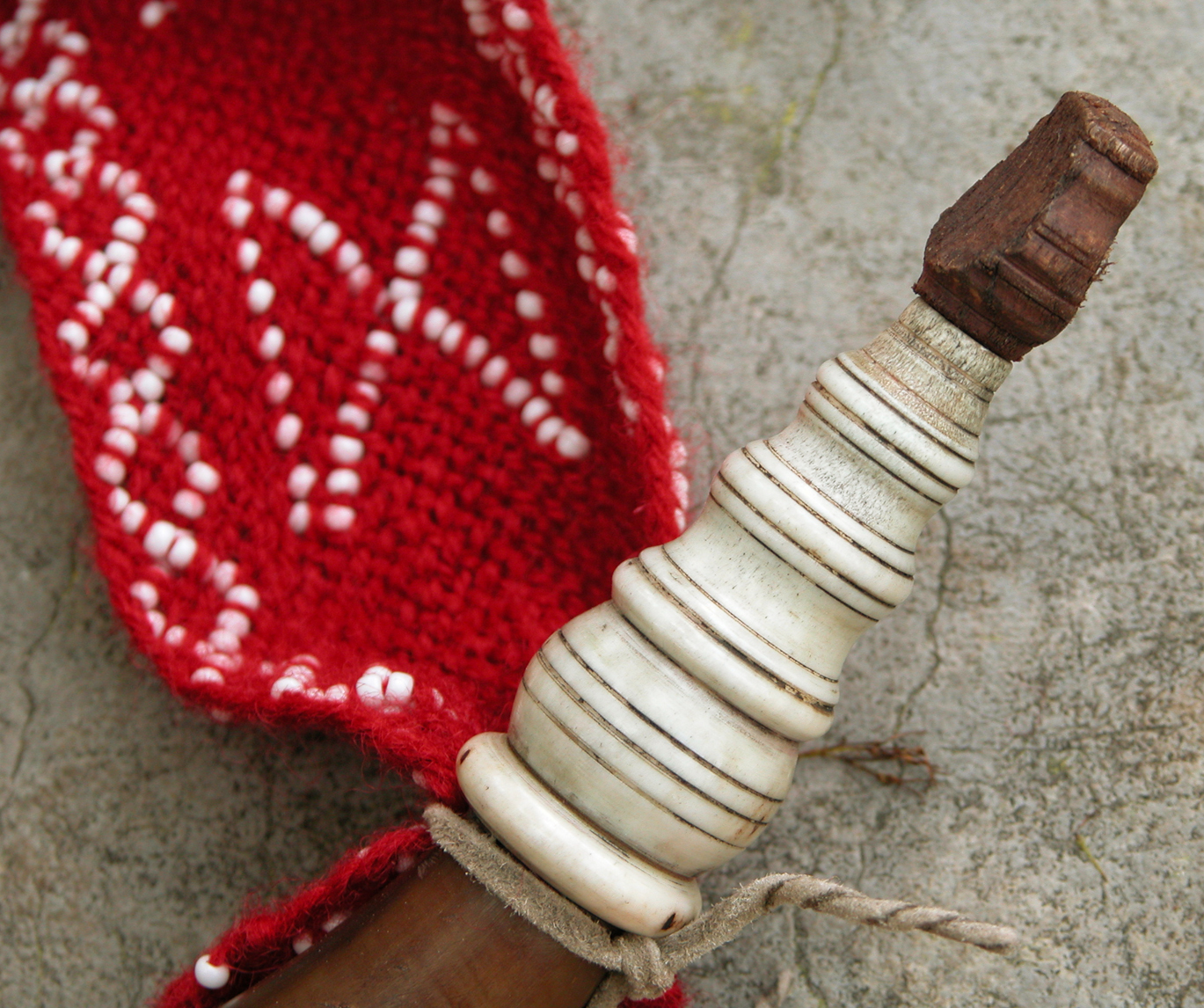 Contemporary Makers: John Barrett Horn for Menawa