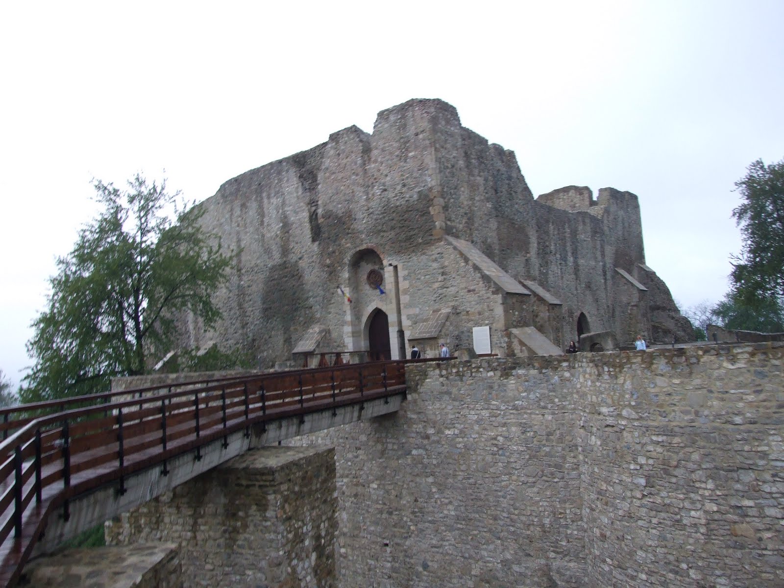 Locuri de vizitat: CETATEA NEAMT