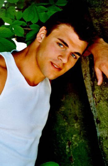 Super Models: Frederic Deltour