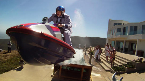 SNEAK PEEK : "Jackass 3D": Stunts Performed By Professionals