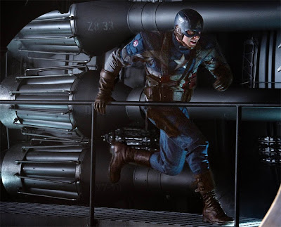SNEAK PEEK : Sneak Peek "Captain America: First Vengeance"