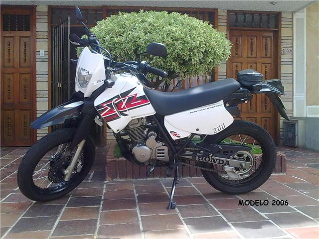 HONDA XL 200