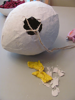 Hanging by a Silver Lining: Symfully Dulce Sabado - How to Make a Pinata