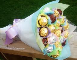 Gift Packaging Ideas: Chocolate Bouquet