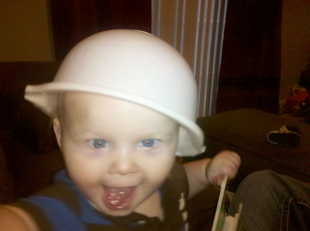 *Evorama*: Bowl head.