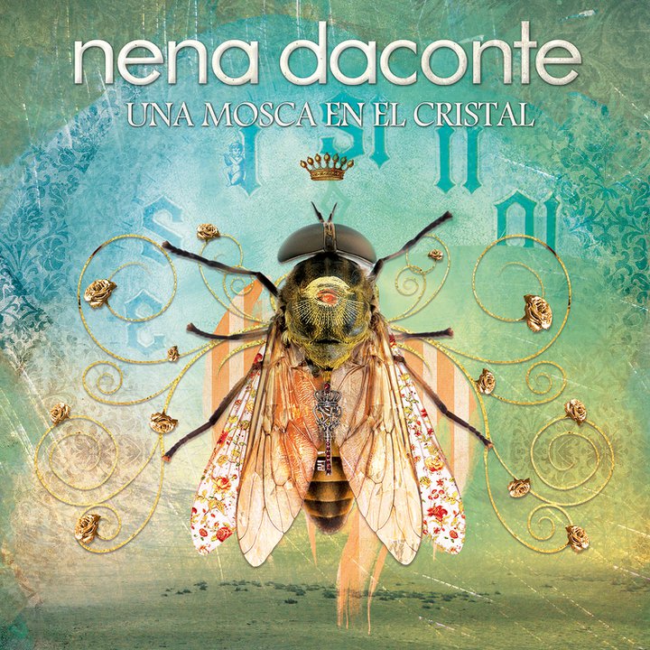 Mi mundo entre notas: NENA DACONTE - UNA MOSCA EN EL CRISTAL