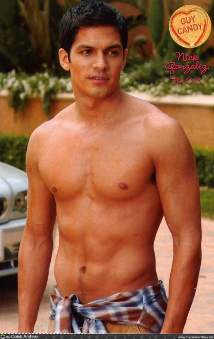 Nicolás González Actor : Biografía de Nicholas Gonzalez - Tierra Geek ...