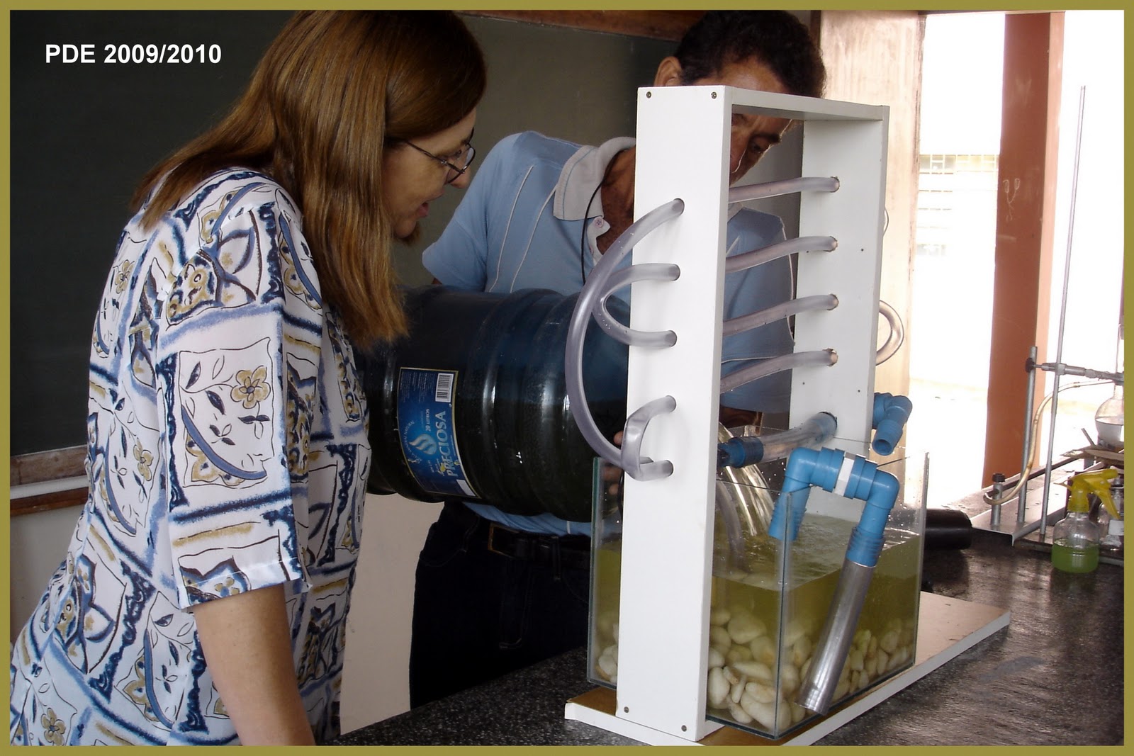 Cultivo de Microalgas em Fotobiorreatores: Nova Estrutura para o ...