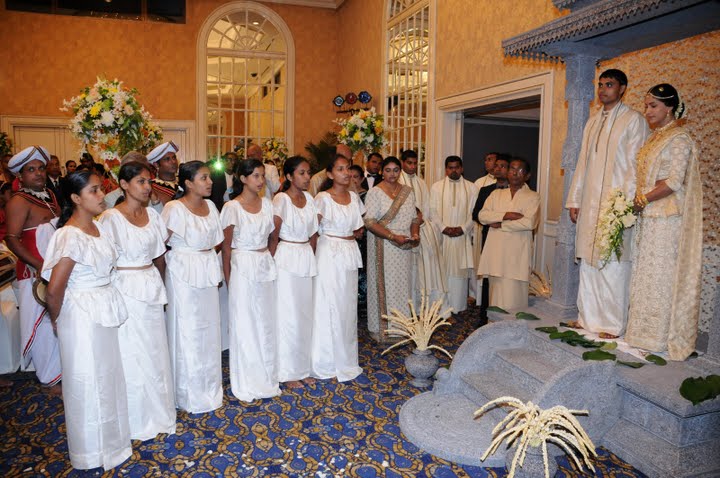 Chit Chat Sri Lanka: Sunil Edirisinghe's son's Wedding