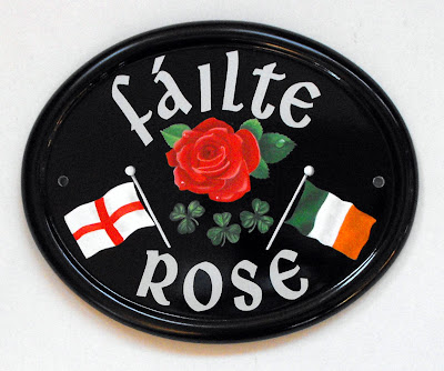 Pictorial House Signs from Yoursigns Ltd: Irish and English sign