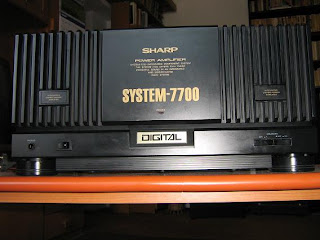 Bazar electronice online: Vand amplificator Sharp System 7700