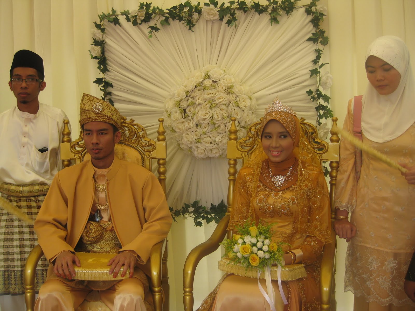 Aura Anggun Bridal....your wedding planner