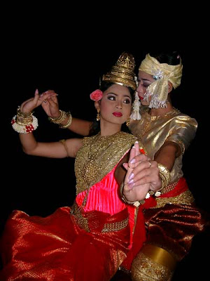 Khmer Dance ~ Cambodia Photos