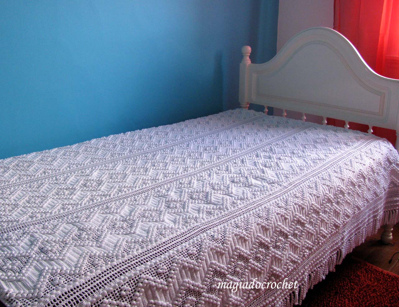 Magia do Crochet: Colcha em crochet - em tiras e com borbotos