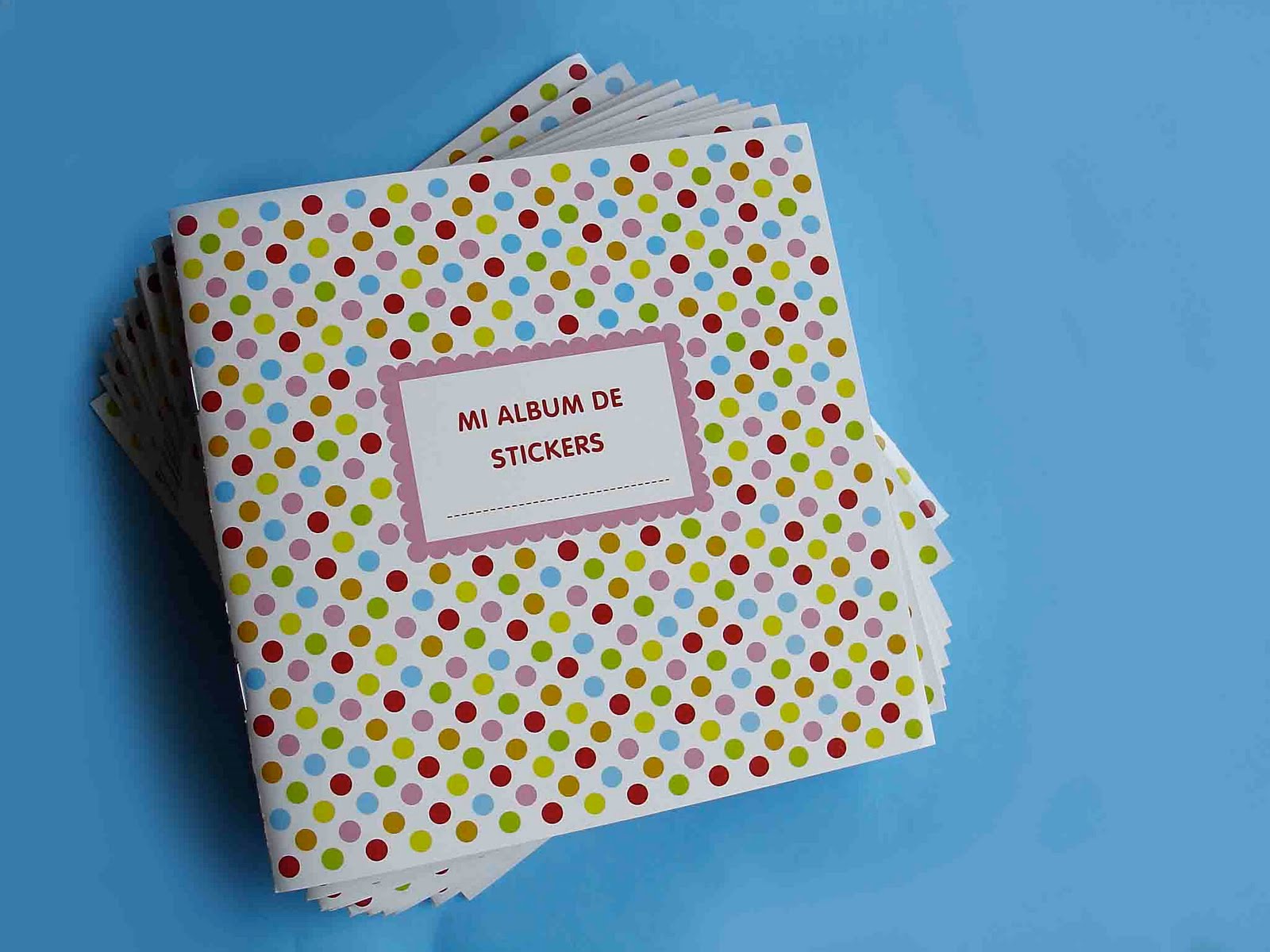 Bienvenidos a mi blog!: Nuevo album de stickers