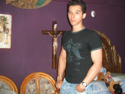 AXILAS DE MACHOS: SOBACOS SUDADOS