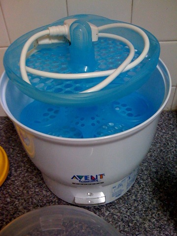 Macam-Macam-Ada: Avent Naturally Express Steam Sterilizer