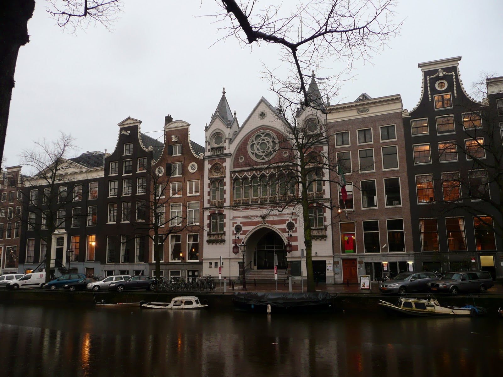 Dutch Architecture: Colonial Style Meets Post-Modernism | NJW: no ...