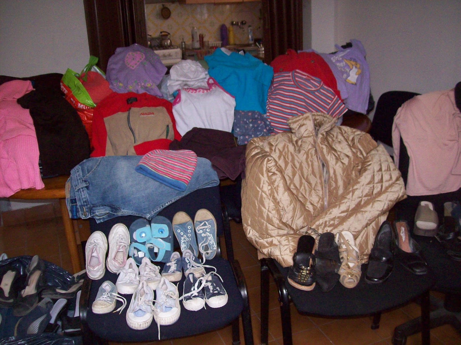 Los Hijos de fierro: DONACION DE ROPA