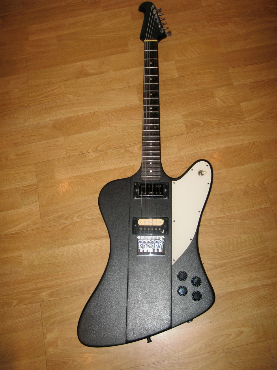 Pete Back Guitars www.peteback.com