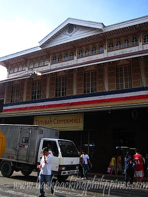 Backpacking Philippines: A Visit to Tutuban Center Mall, Divisoria, Manila
