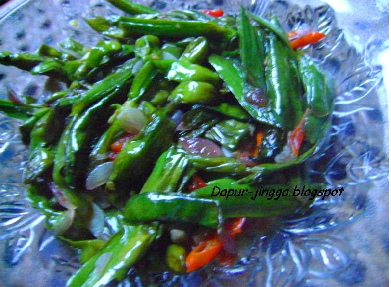 Dapur jingga: Oseng genjer