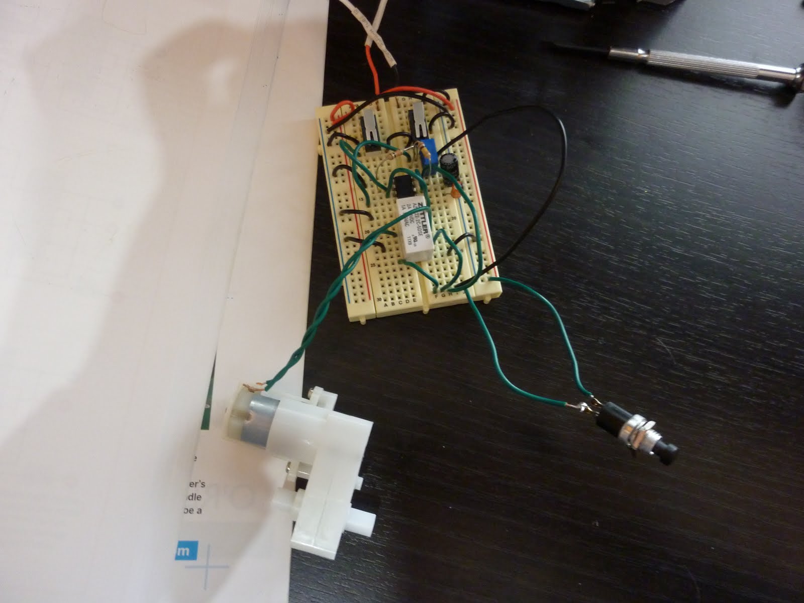 Hands On - Make: Electronics