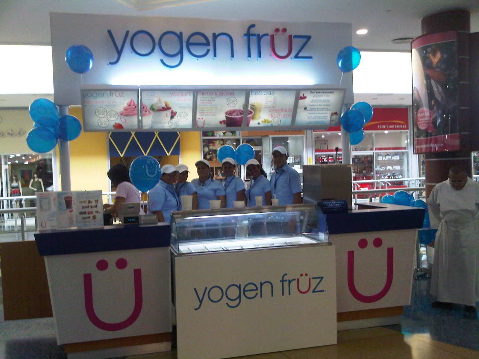 Yogen Fruz Venezuela: Yogen Sambil Maracaibo Estrena Nuevo Franquiciatario