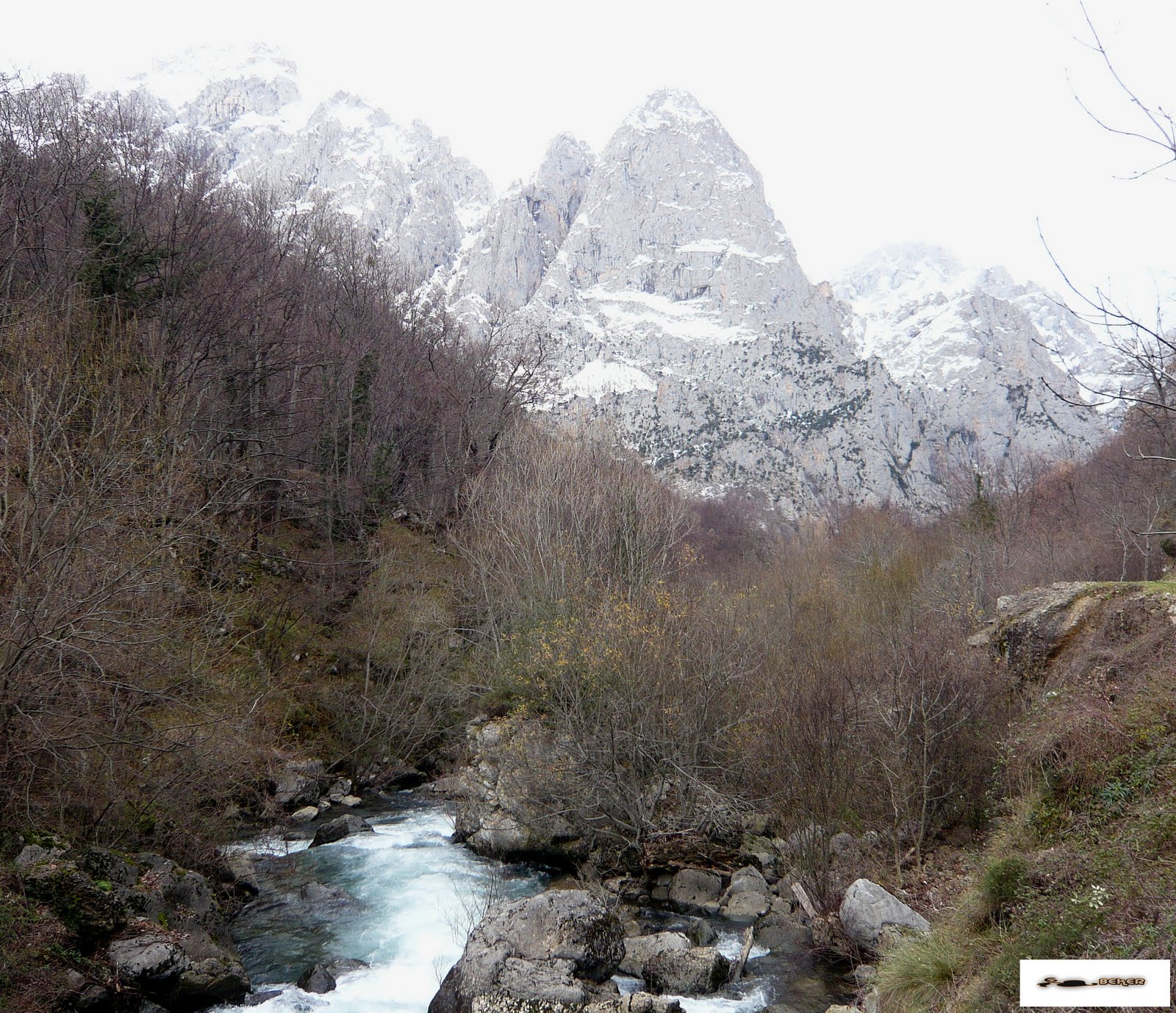 Burbuja de Pensamientos: - RUTA DEL RIO CARES (LA GARGANTA DIVINA)