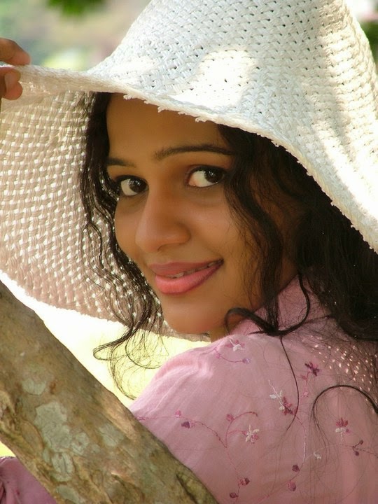 Sri Lankan Models and Actress Picture Gallery: Umayangana Wickramasinghe