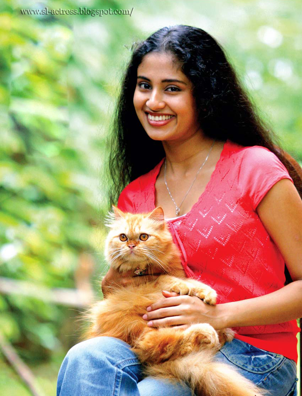 Sri Lankan Models and Actress Picture Gallery: Manjula Kumari