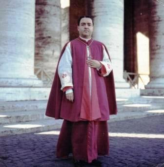 MONSEÑOR AUGUSTO TRUJILLO ARANGO - ARZOBISPO EMERITO DE TUNJA ( BOYACA ...