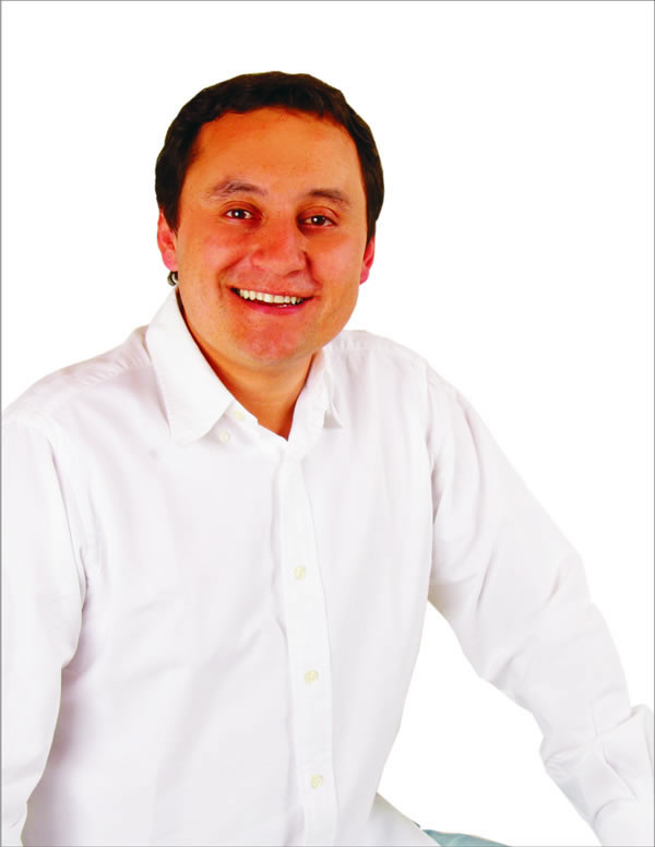 Entre Ceja y Ceja: Elkin Ospina, recupera el liderazgo en el Congreso