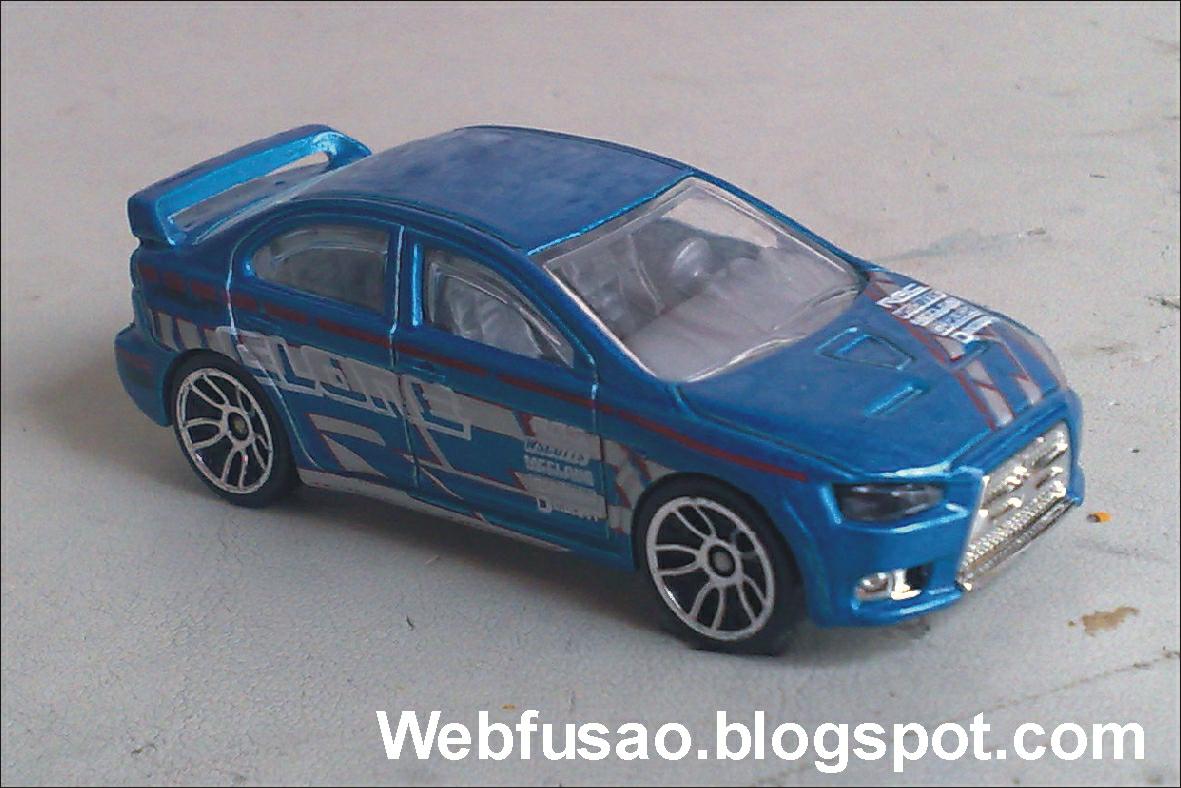 Fusão: HW 2008 Mitsubishi Lancer Evolution X - 2010 - Azul Metálico
