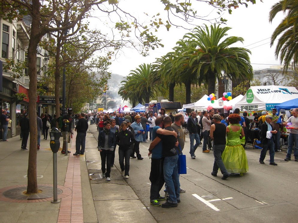 Ljochtblau San Francisco: The Castro Street Fair